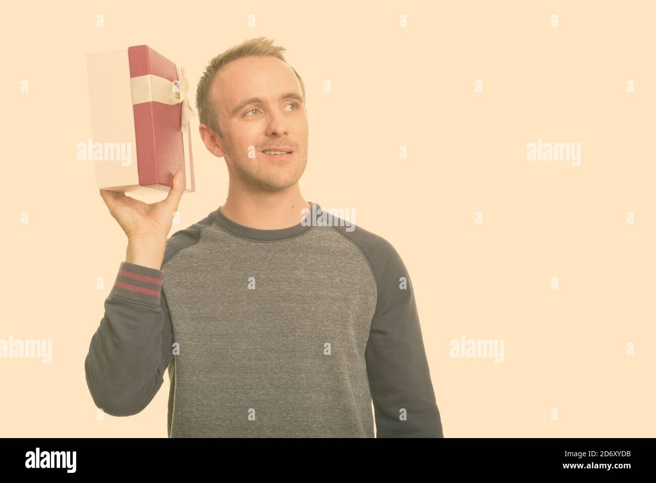 Guess wonder High Resolution Stock Photography and Images - Alamy