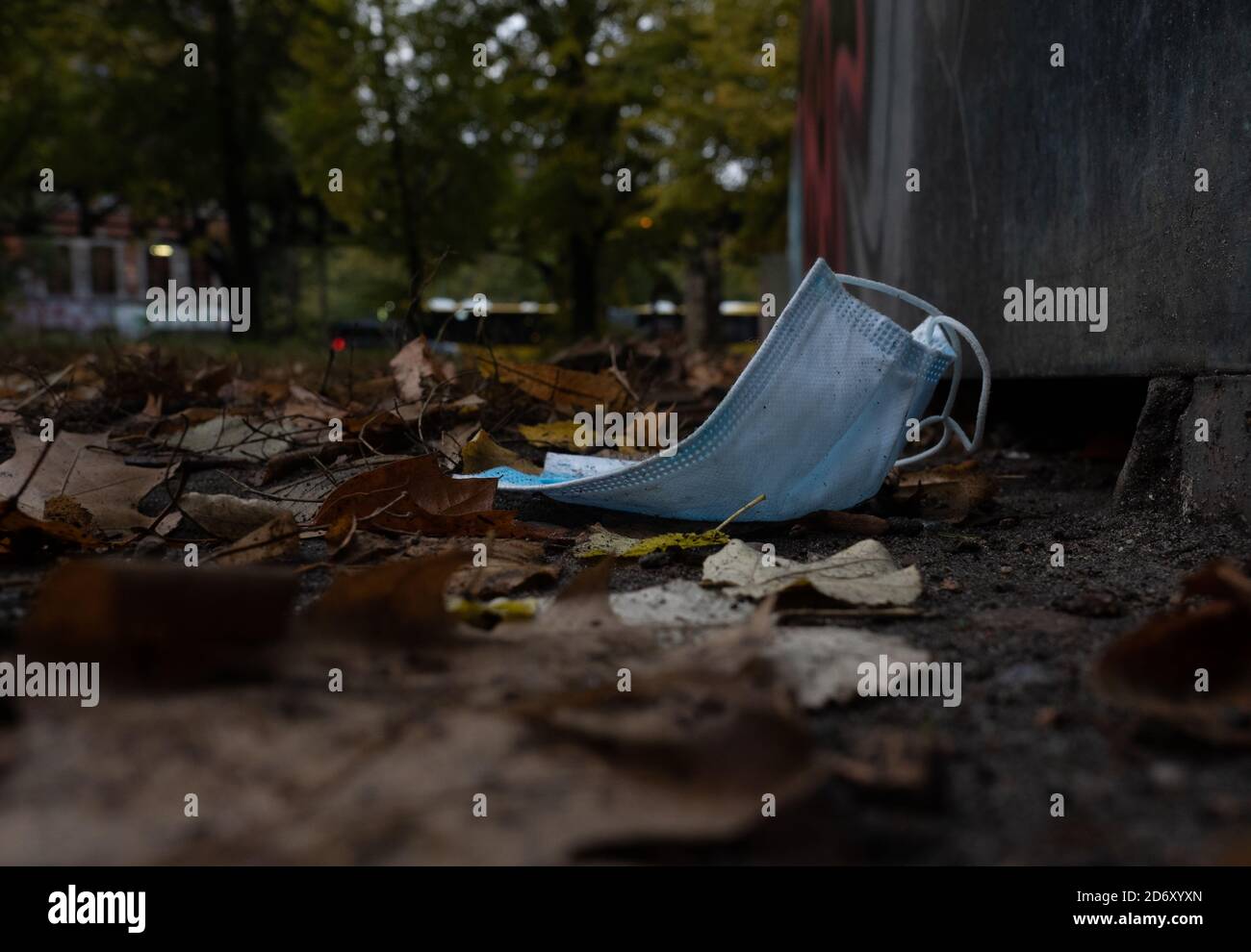 Obligation to wear hi-res stock photography and images - Alamy