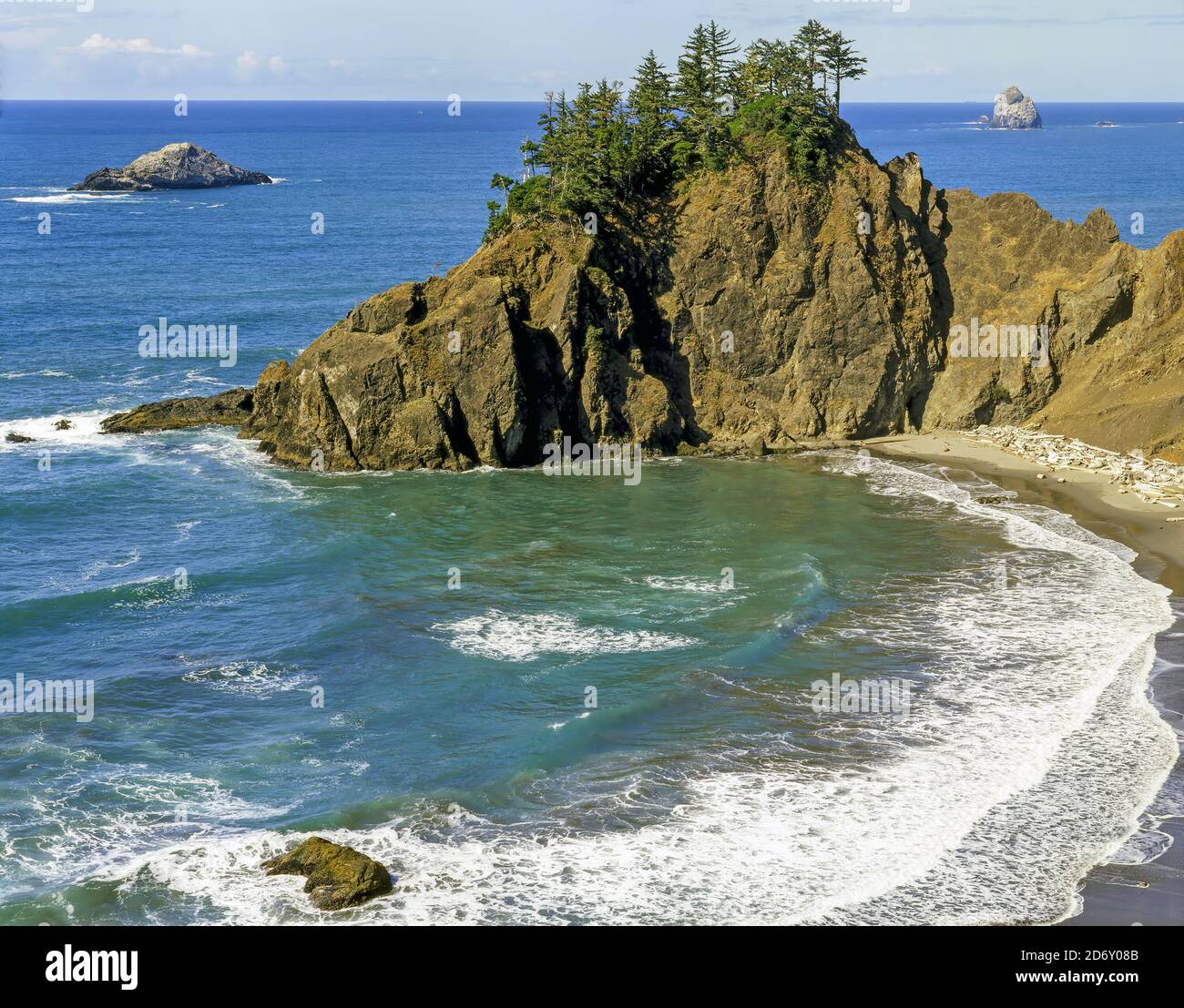 Pacific Ocean on Coast of Oregon Stock Photo - Alamy