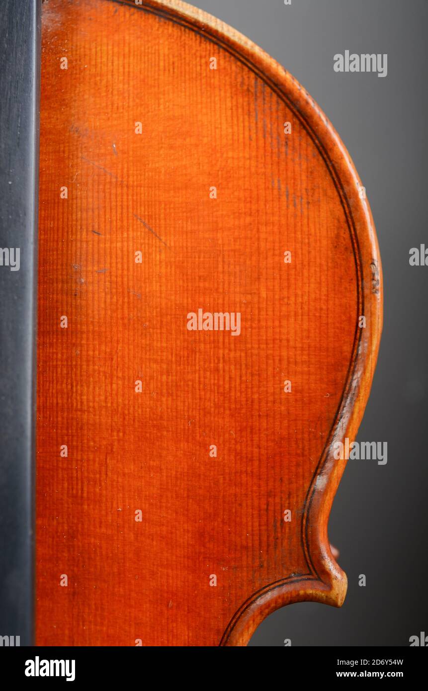 Antiquized vintage violin handmade instrument by Pablo Saco Luthier ...