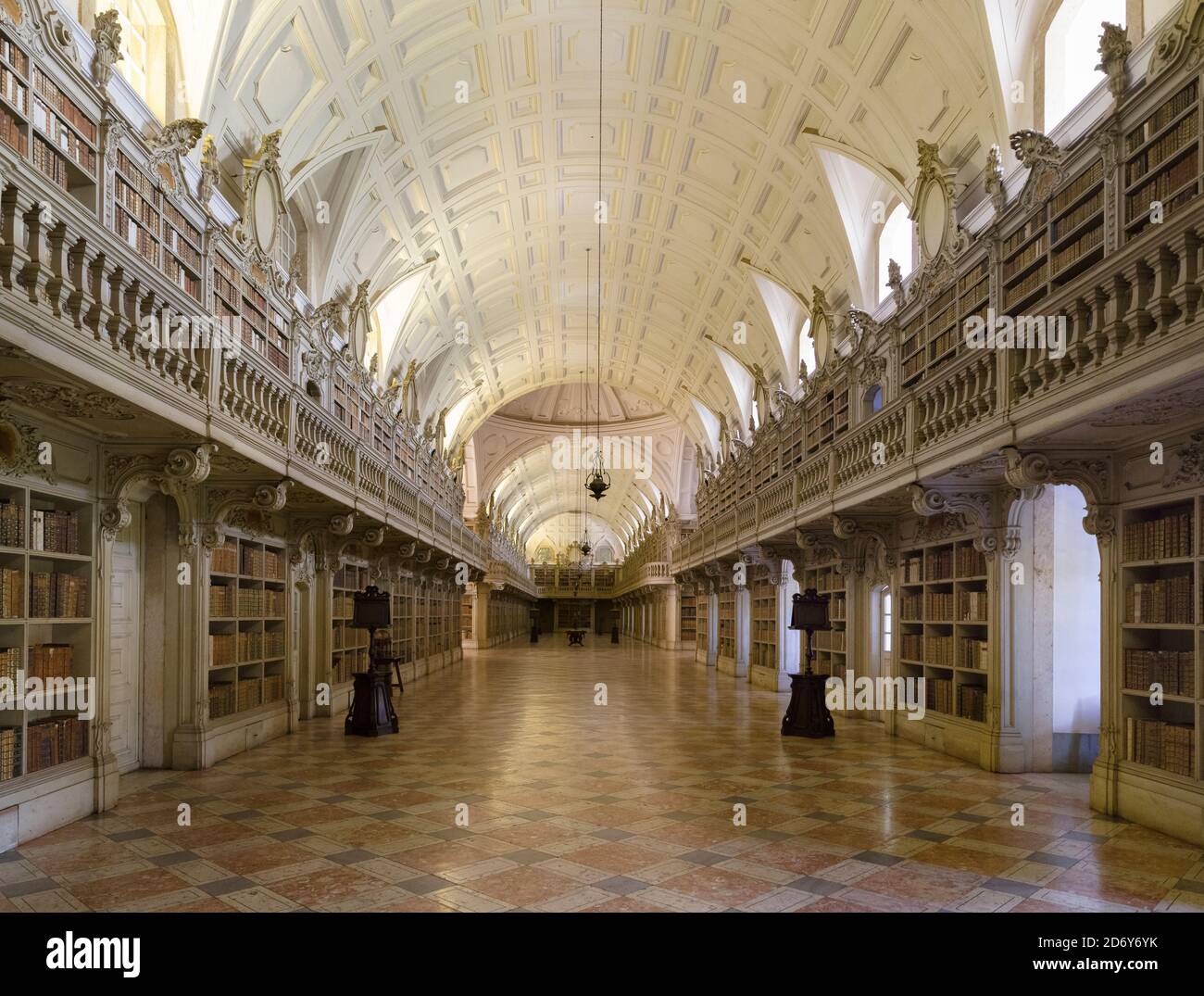 Palacio Nacional de Mafra, the national palace Mafra, the most ...