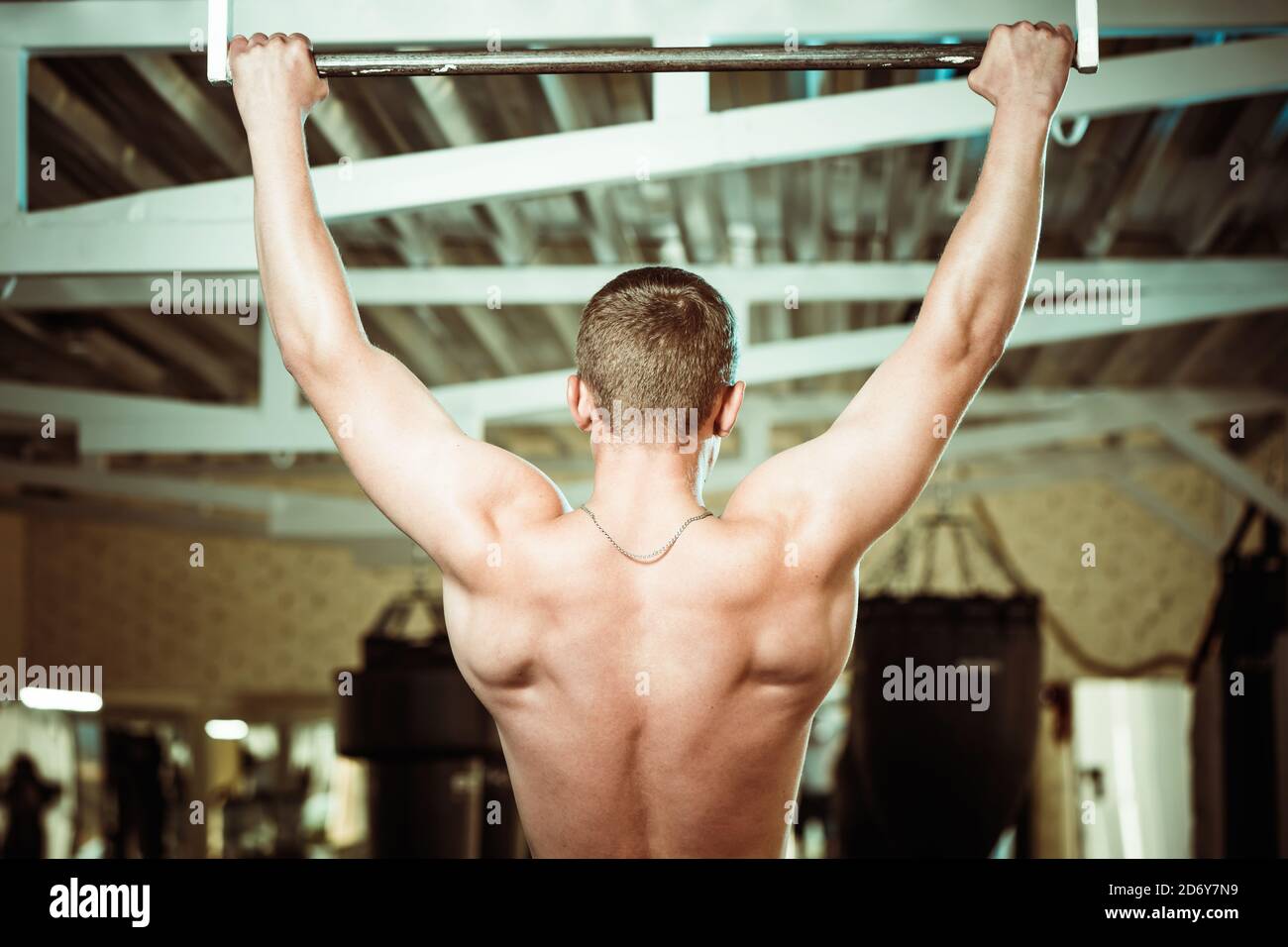 Man making push ups hi-res stock photography and images - Alamy