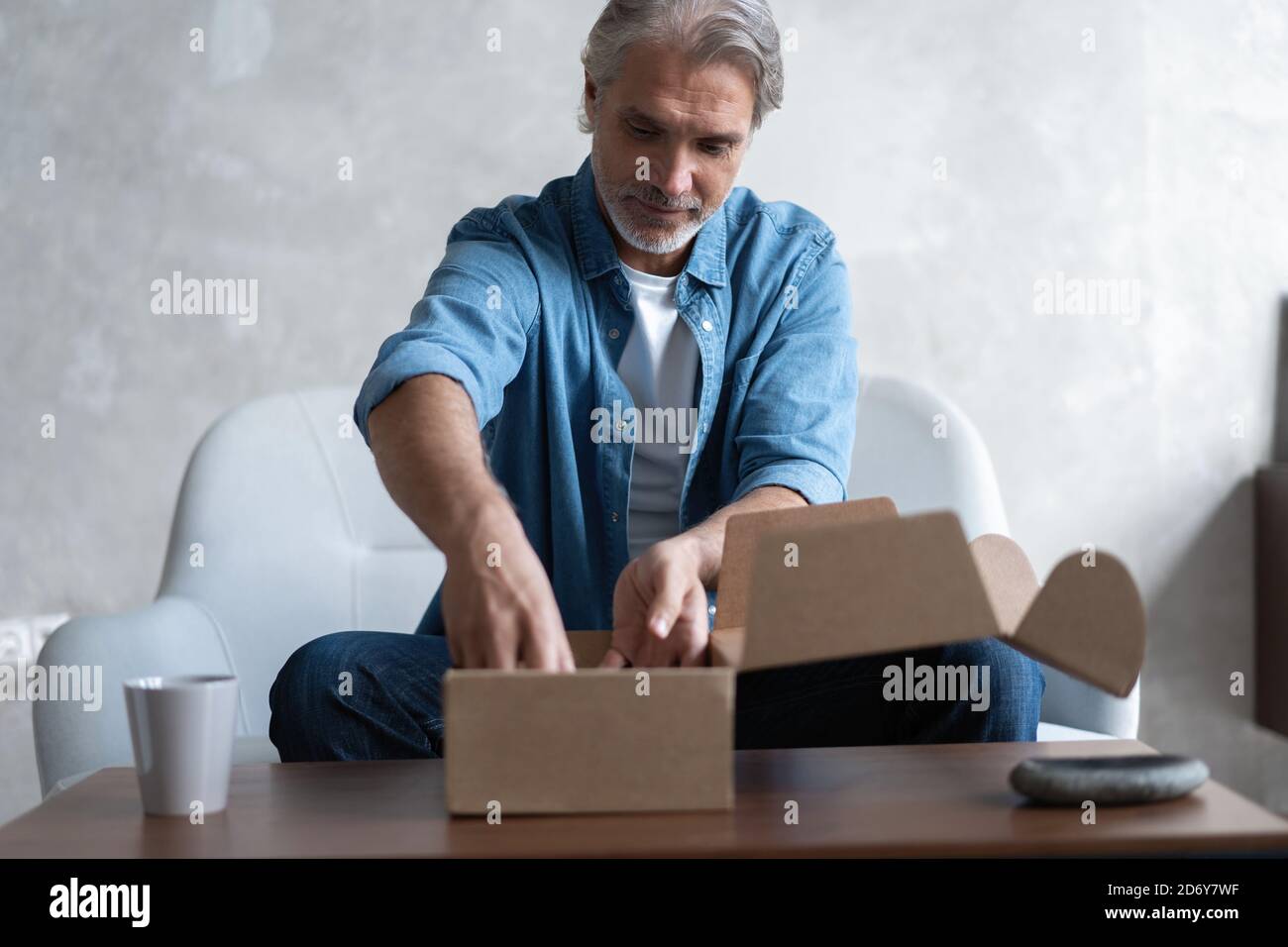 Box Sofa High Resolution Stock Photography and Images - Alamy