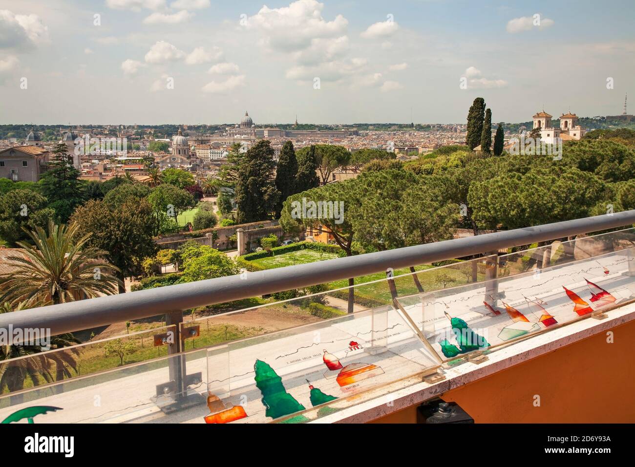 Sofitel hotel terrace hi-res stock photography and images - Alamy