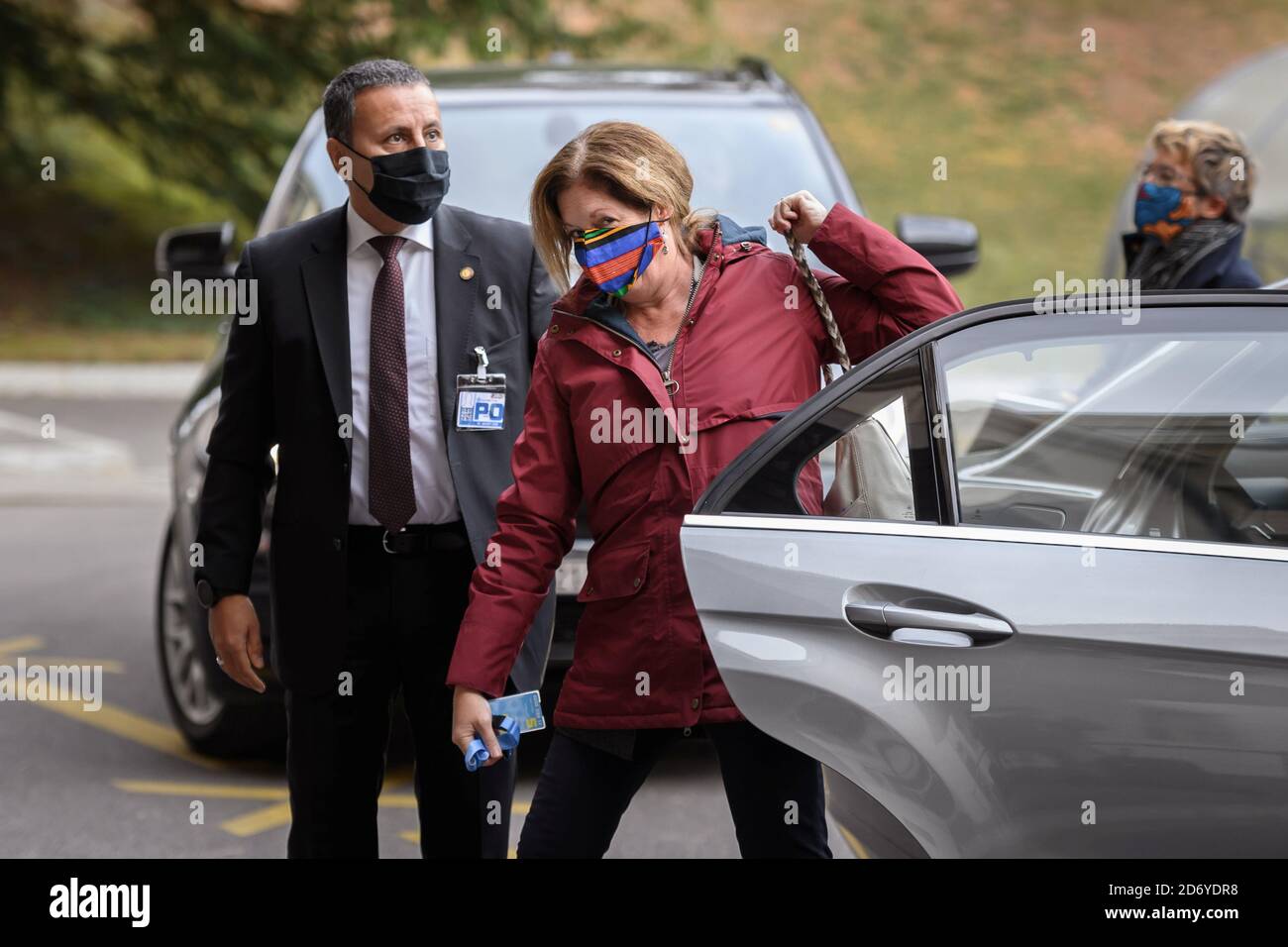 Stephanie mask hi-res stock photography and images - Alamy