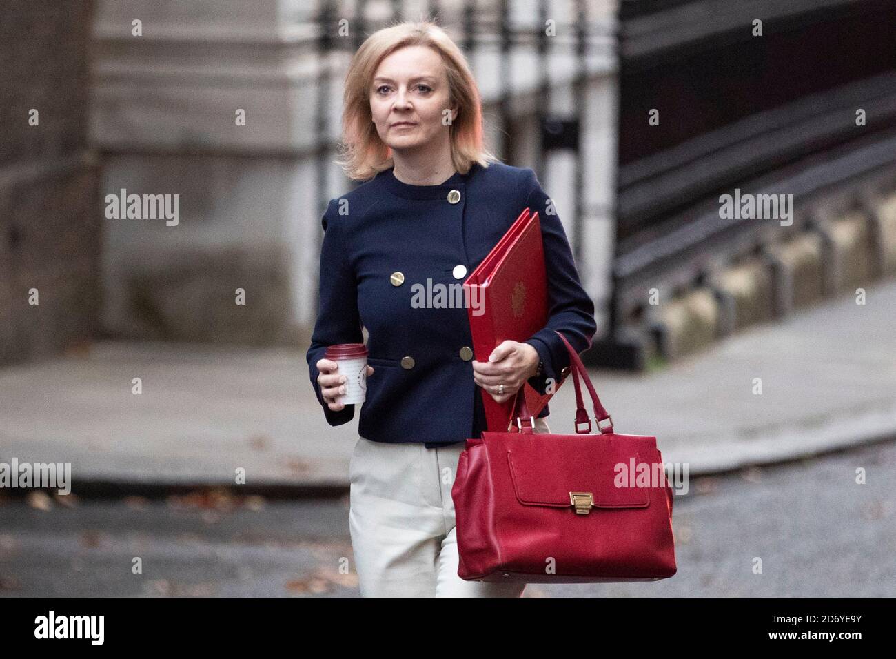 Liz truss cup hi-res stock photography and images - Alamy