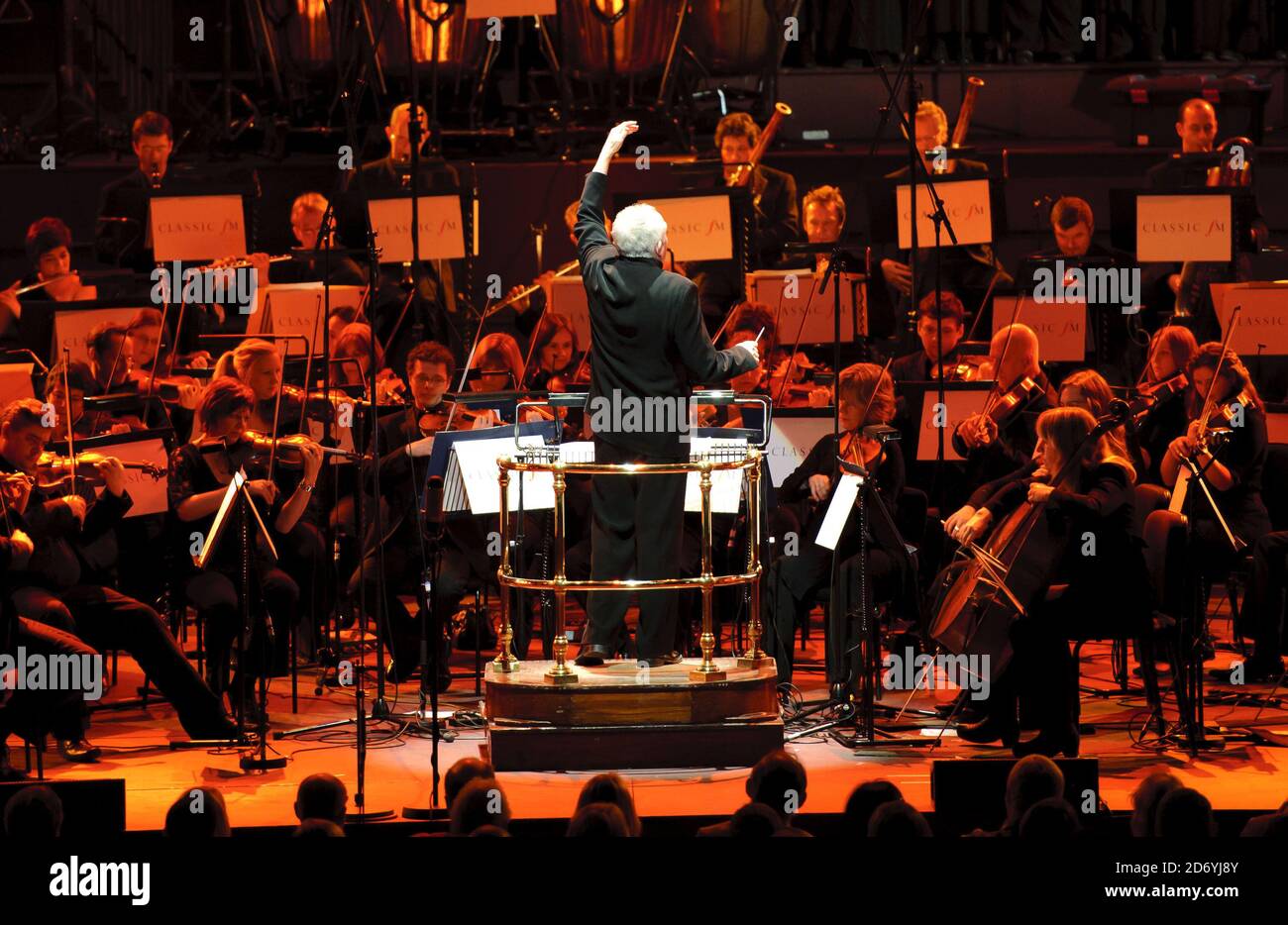 Bramwell Tovey conducts the Orchestra of Opera North at Classic FM Live ...