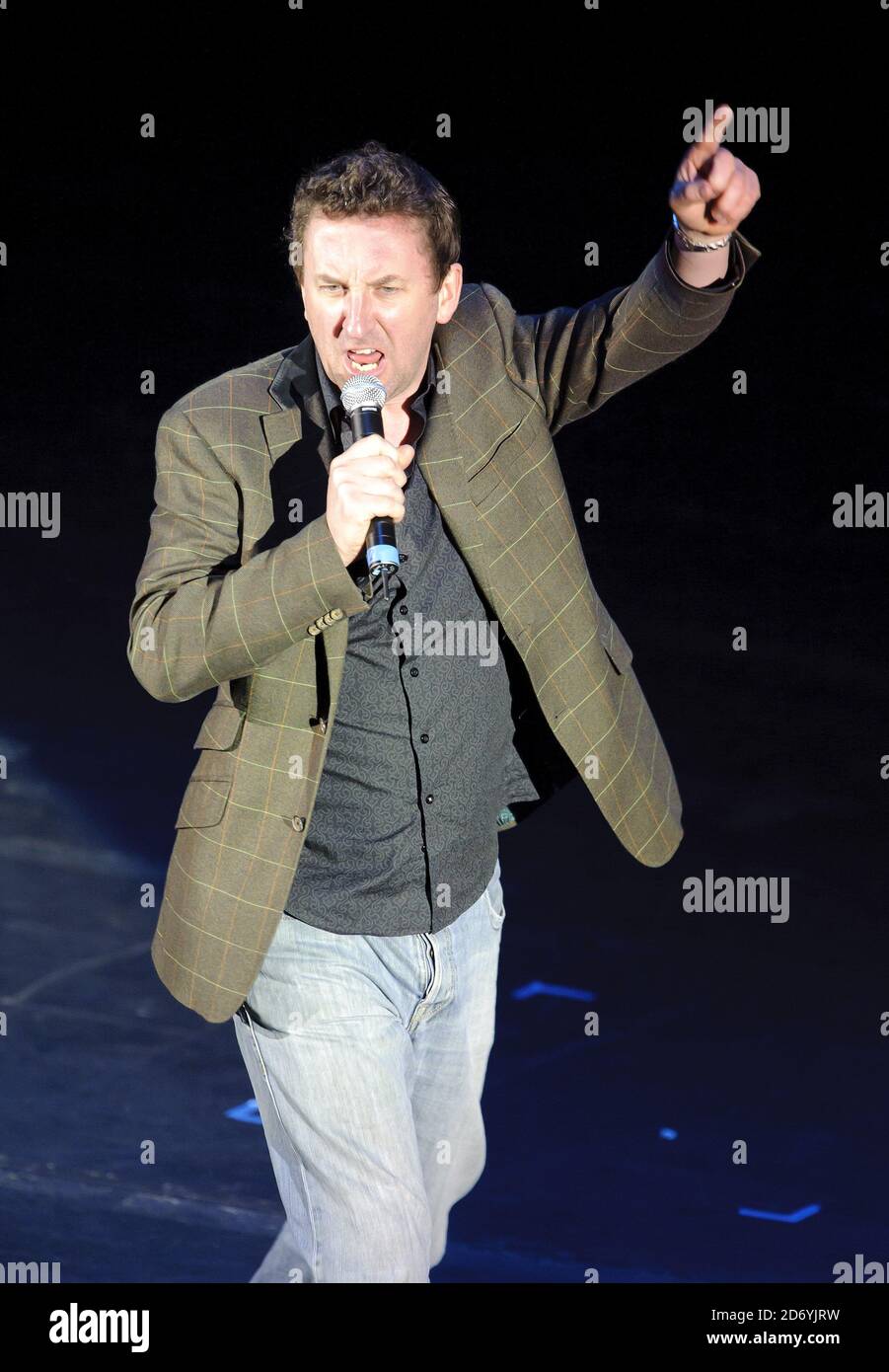 Lee mack hi-res stock photography and images - Alamy