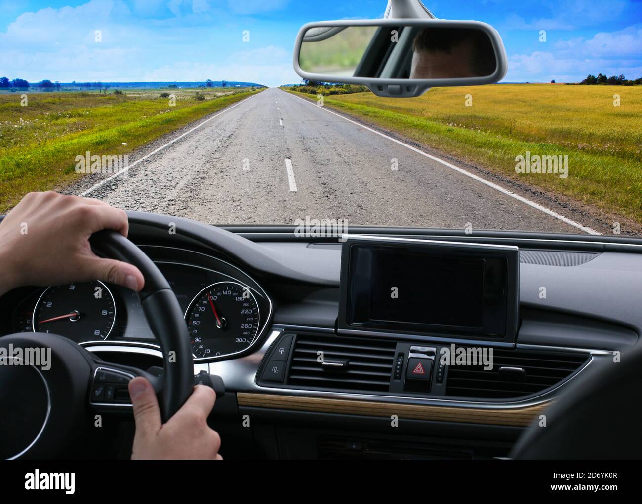 Sports car open road landscape hi-res stock photography and images - Alamy