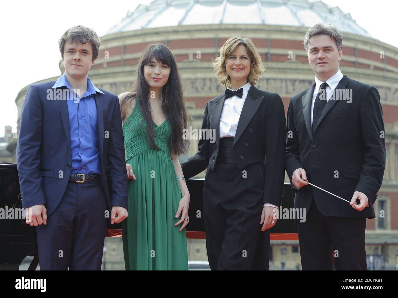 Edward gardner conductor hi-res stock photography and images - Alamy