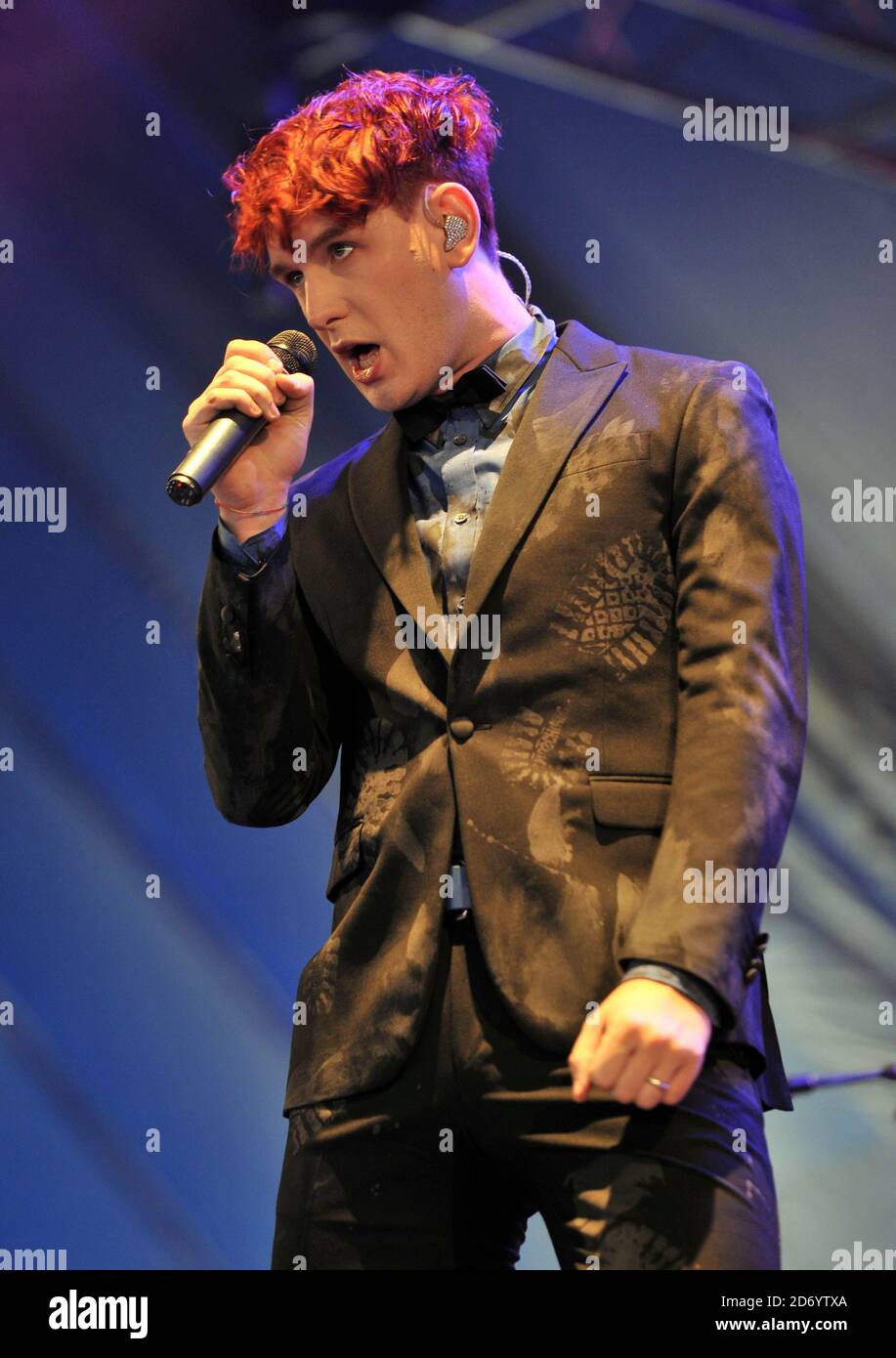 Patrick Wolfe performing on the first day of the Reading Festival in ...