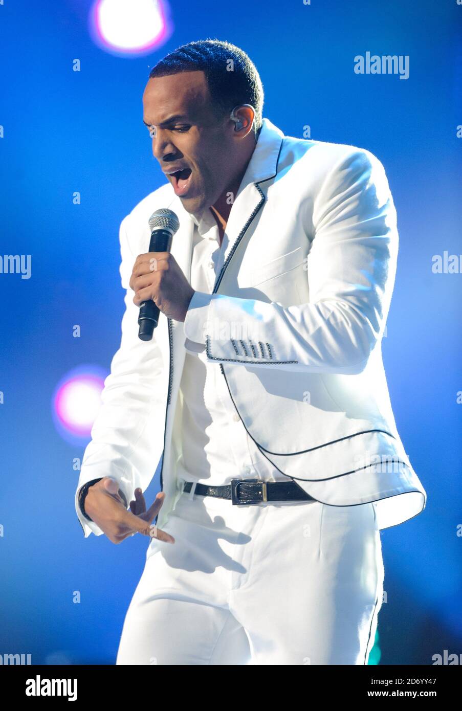 Craig david on stage hi-res stock photography and images - Alamy