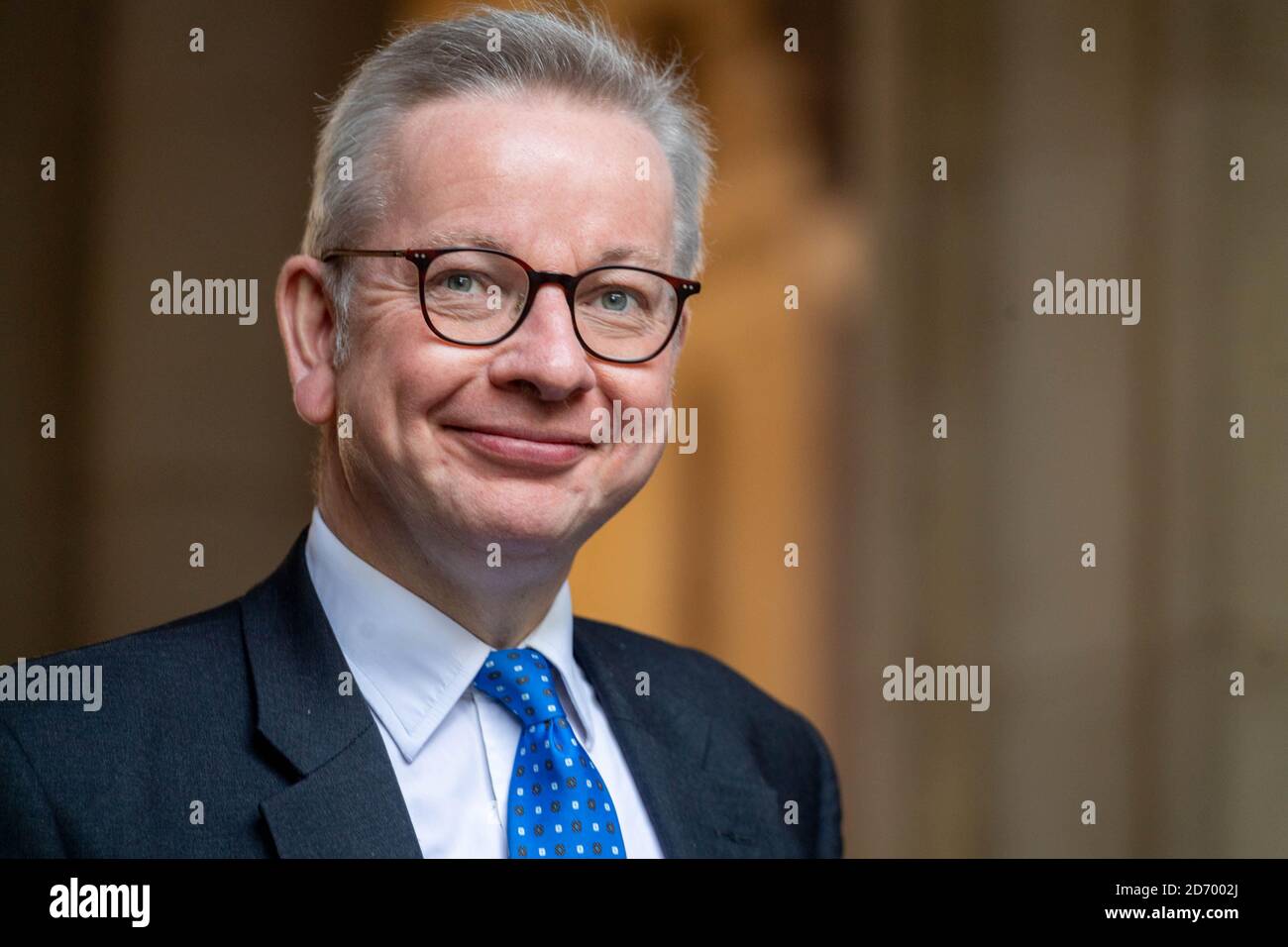 London, UK. 20th Oct, 2020. Michael Gove, Minister for the Cabinet Office leave a cabinet ...