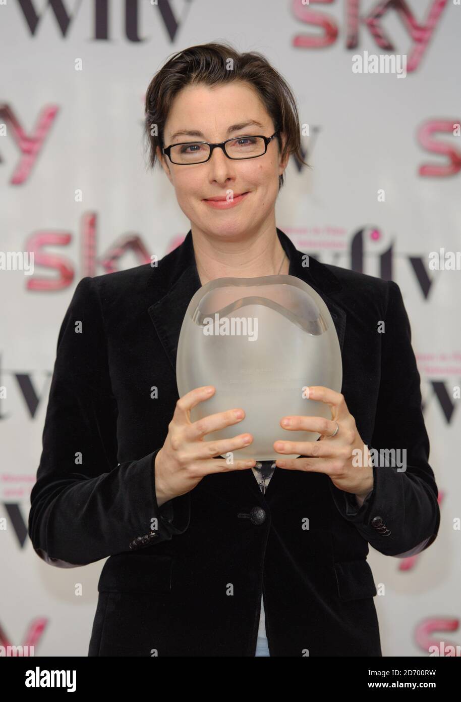Tv awards winner hi-res stock photography and images - Alamy