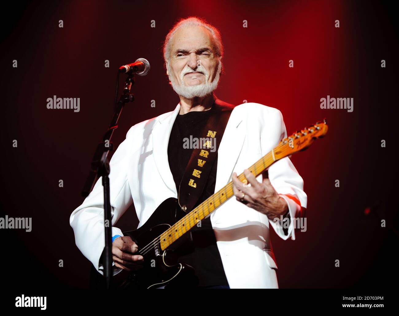 Narvel Felts performing at the Wembley and Belfast International ...