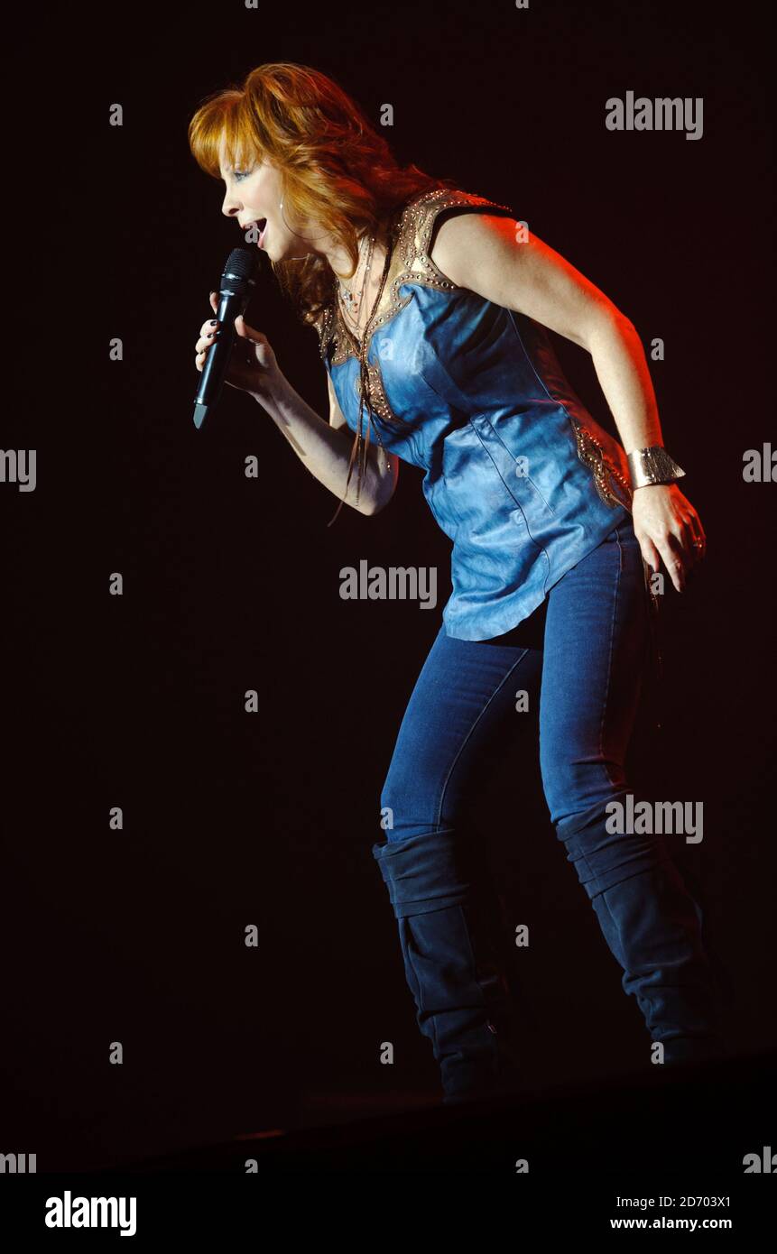 Reba McEntire performing at the Wembley and Belfast International ...
