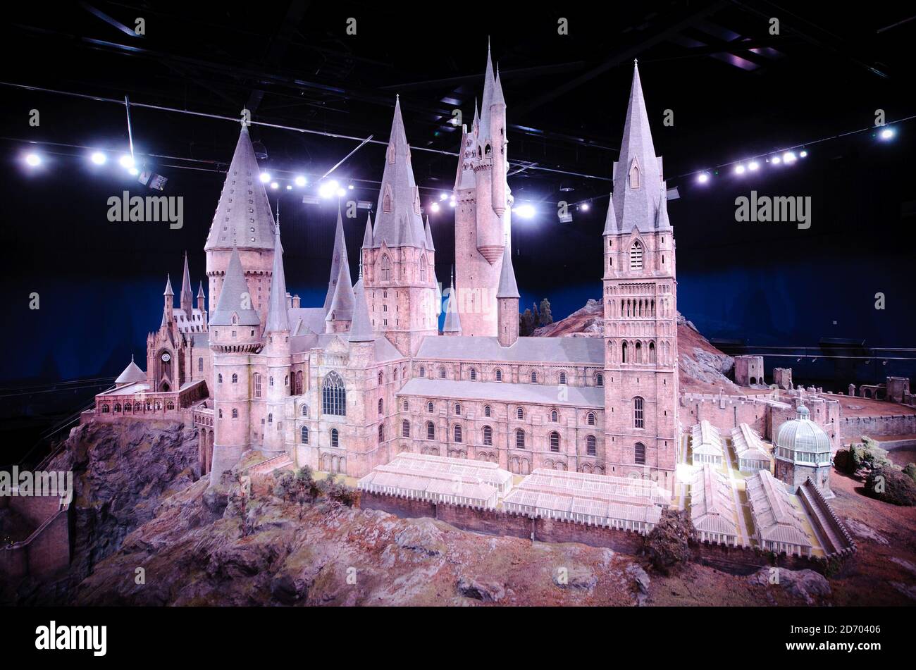 The hand-made 1:24 scale model of Hogwarts, which was used in the ...
