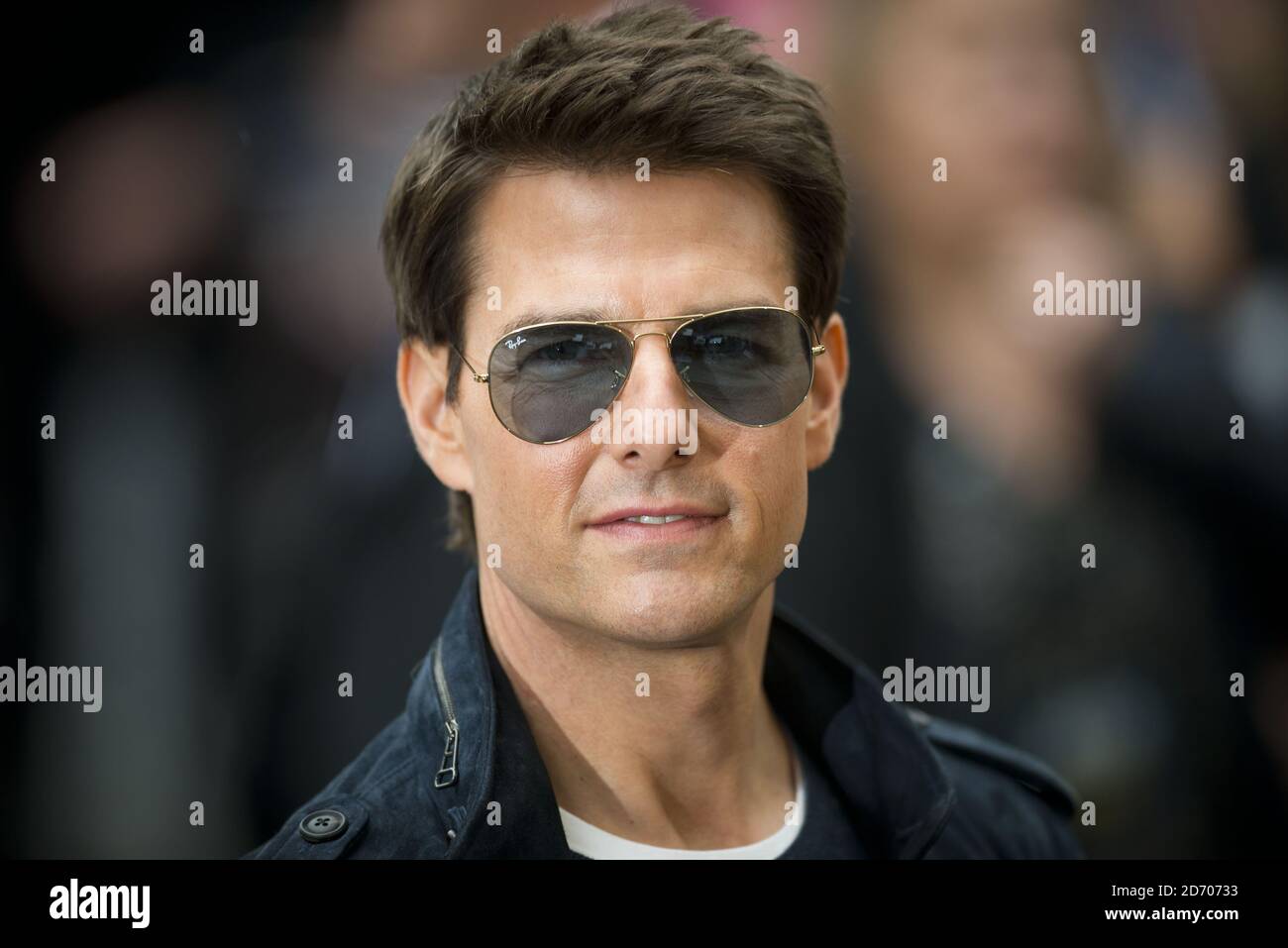Tom cruise headshot hi-res stock photography and images - Alamy