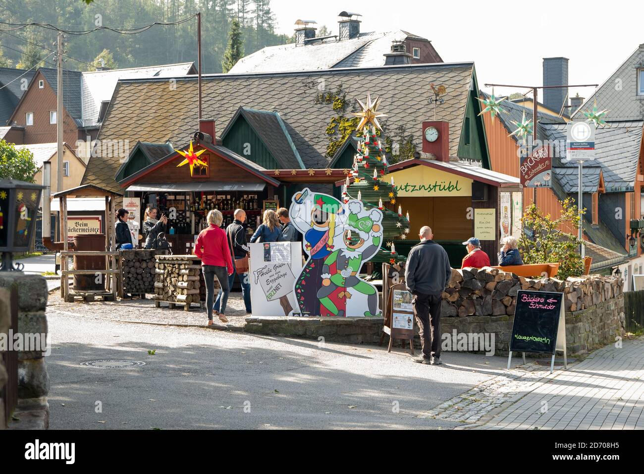 Seiffen christmas market hi-res stock photography and images - Alamy