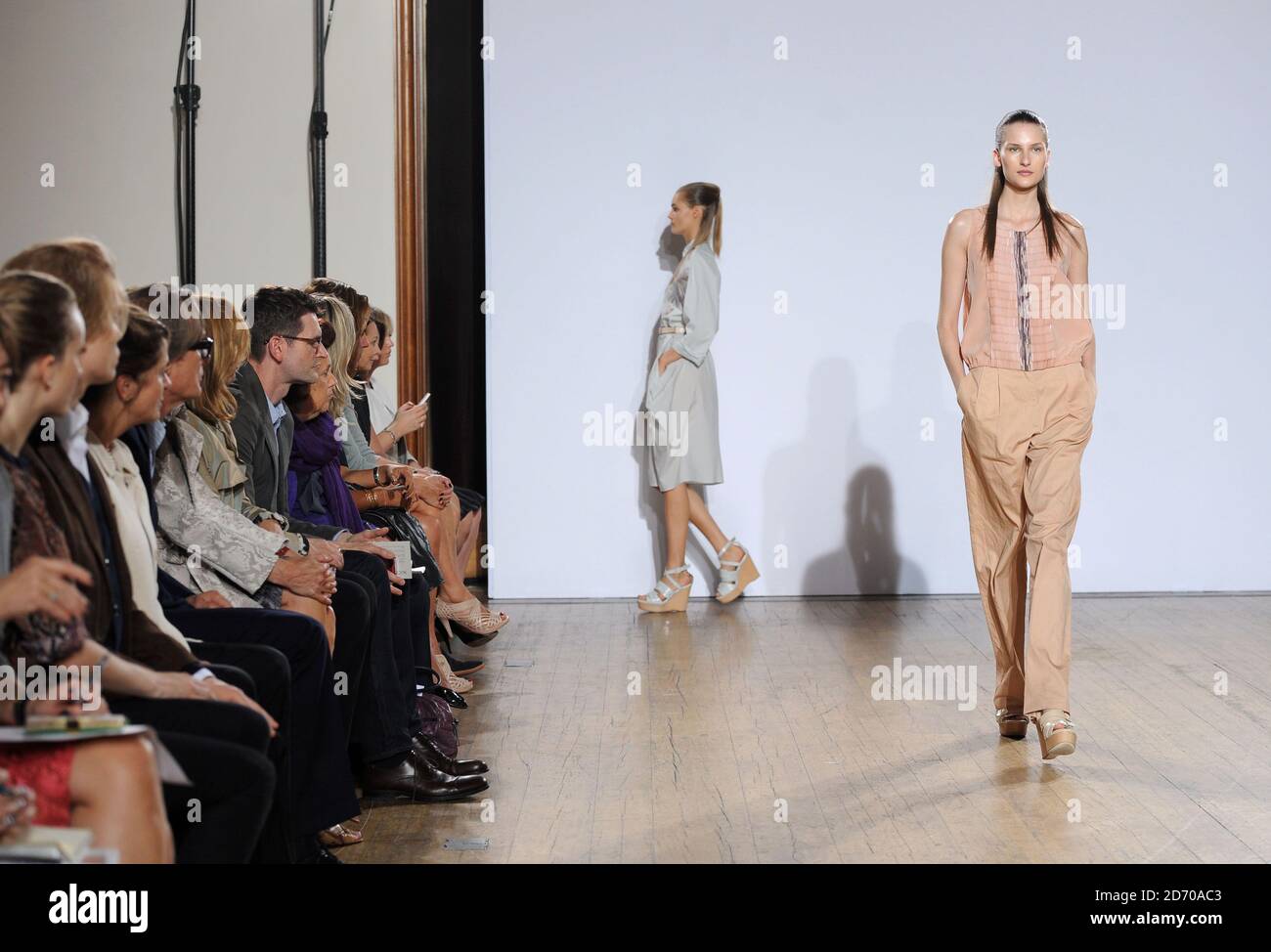A model on the catwalk at the Nicole Farhi fashion show, held at RIBA ...