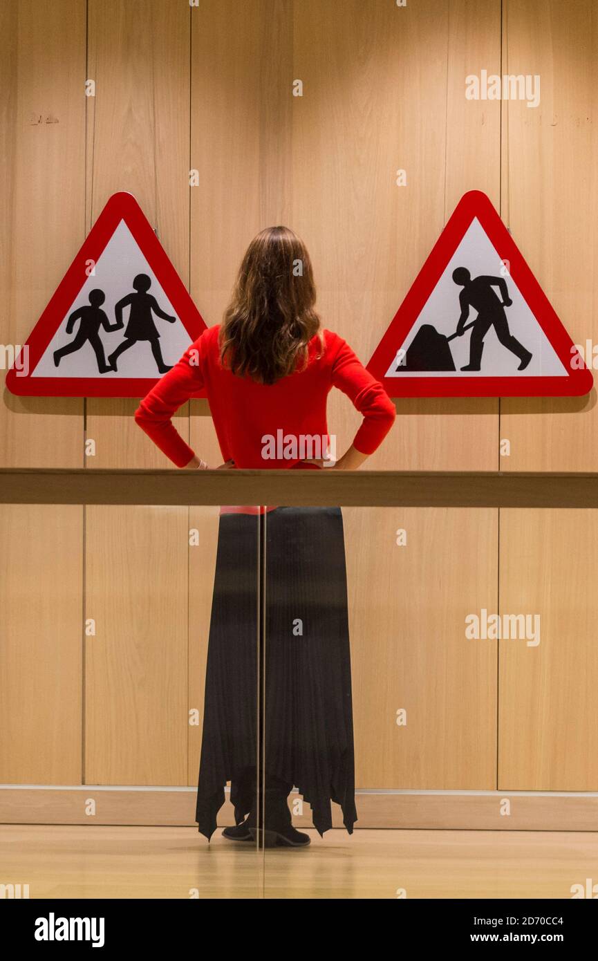 Margaret calvert signs hi-res stock photography and images - Alamy