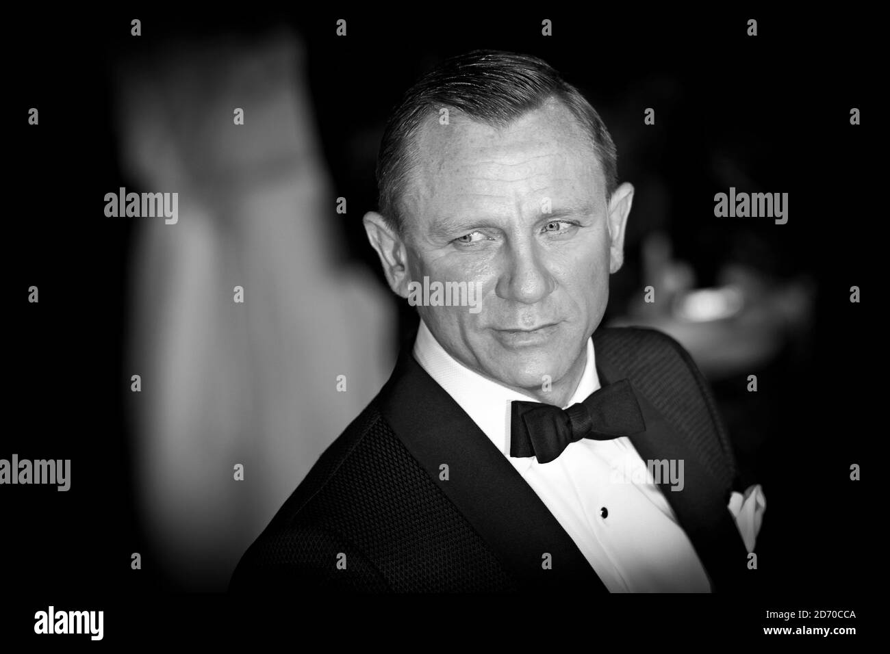 Film skyfall daniel craig hi-res stock photography and images - Alamy