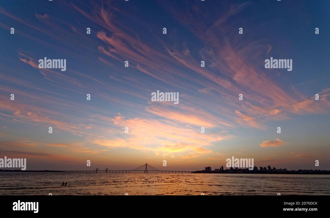 Bandra Worli sea link with Mumbai skyline, at Sunset, Mumbai ...