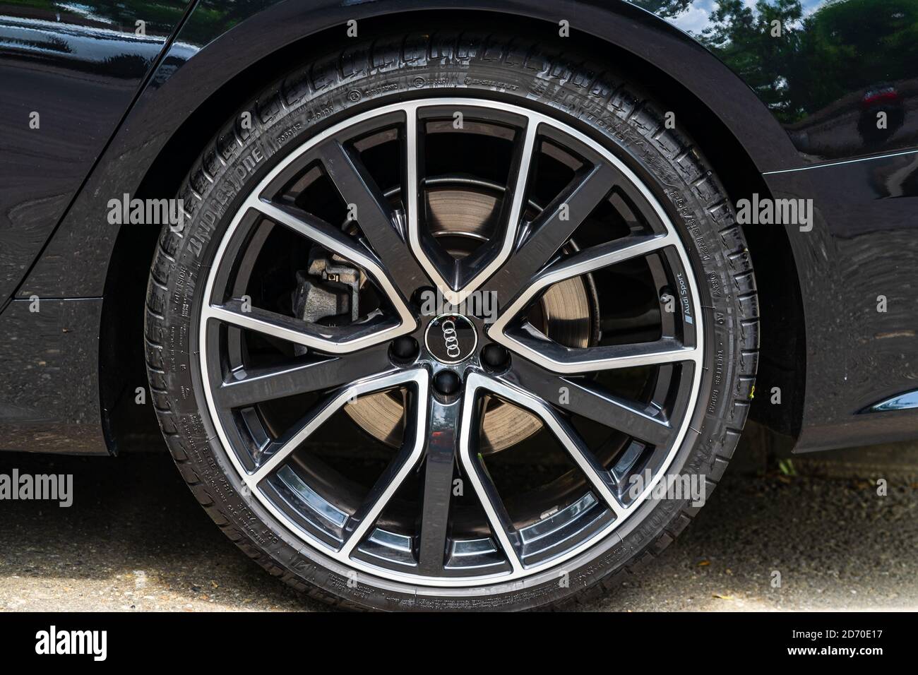 Black Audi A7 S line details, close up of Audi wheels in Bucharest ...