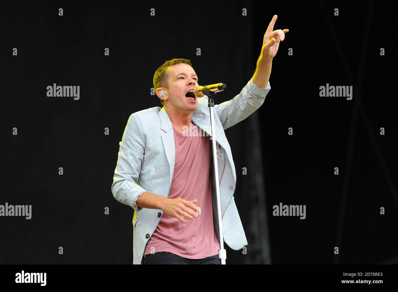 Nate ruess fun hi-res stock photography and images - Alamy