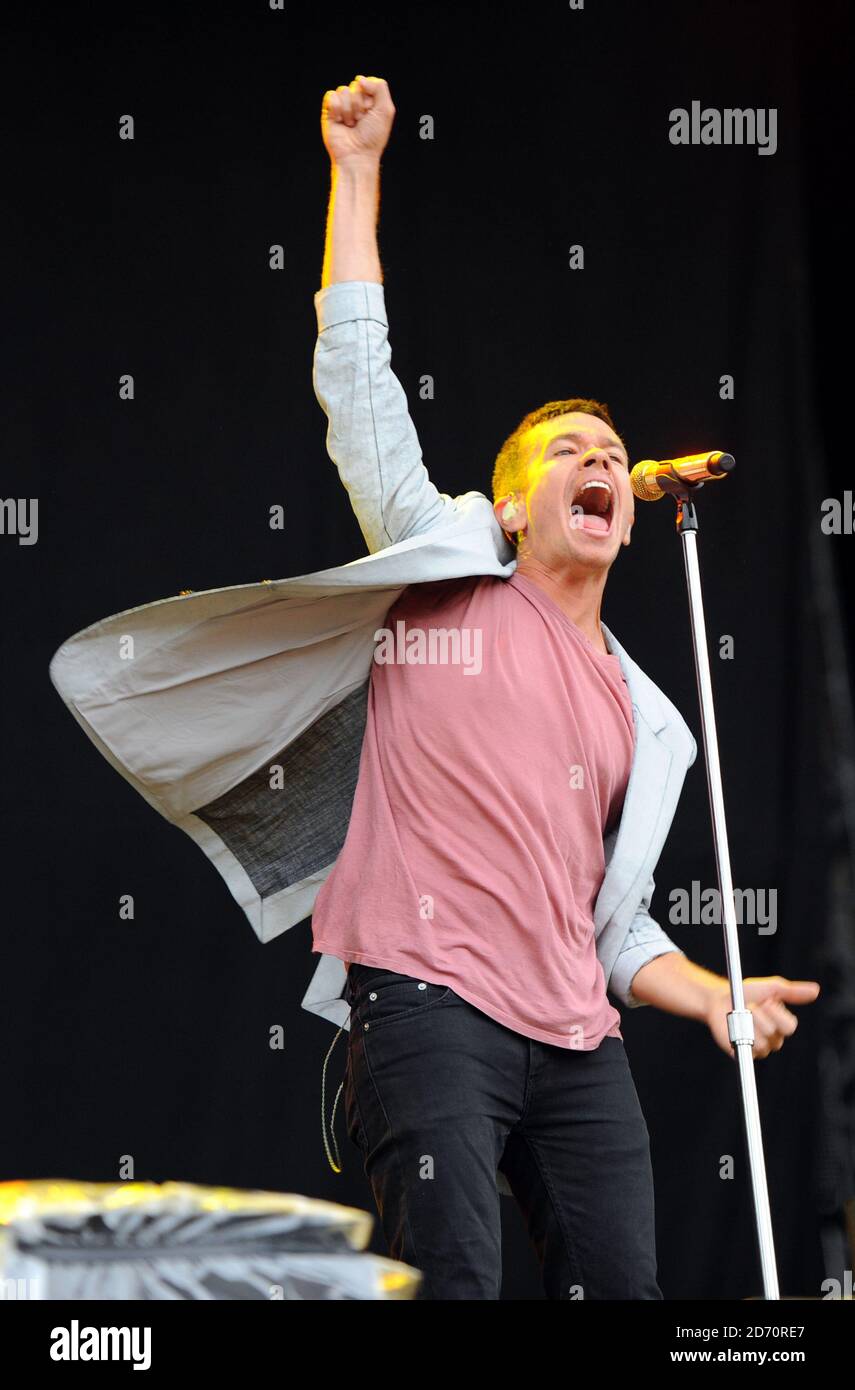 Nate ruess fun hi-res stock photography and images - Alamy