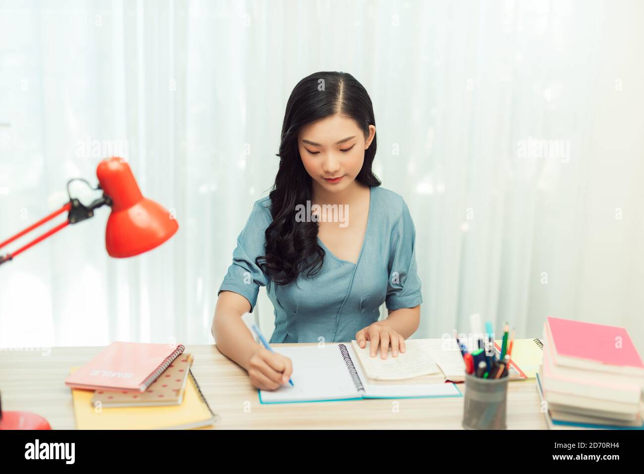 teenager college student doing research homework assignment making ...