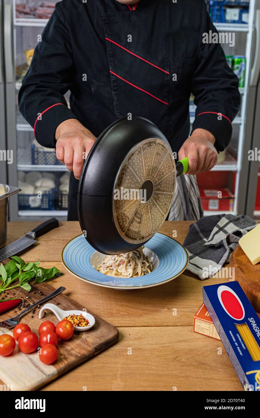 Professional plating hi-res stock photography and images - Alamy