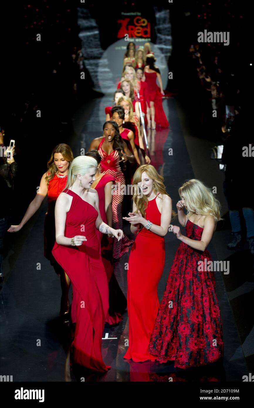 Red dress fashion show runway catwalk model modelling models hi-res ...