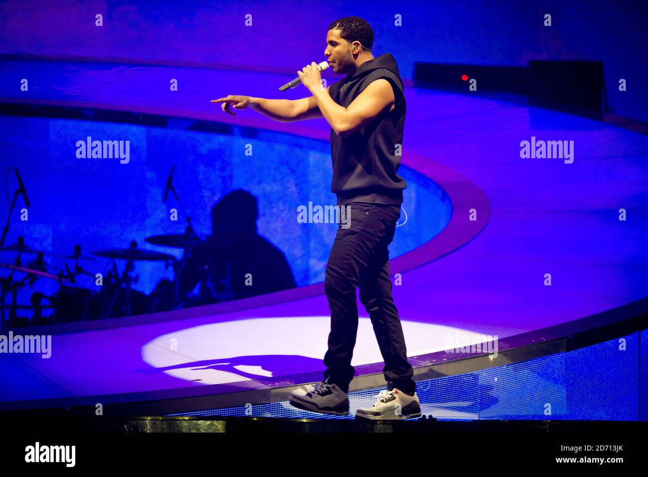 Drake performing at the O2 Arena in east London Stock Photo - Alamy