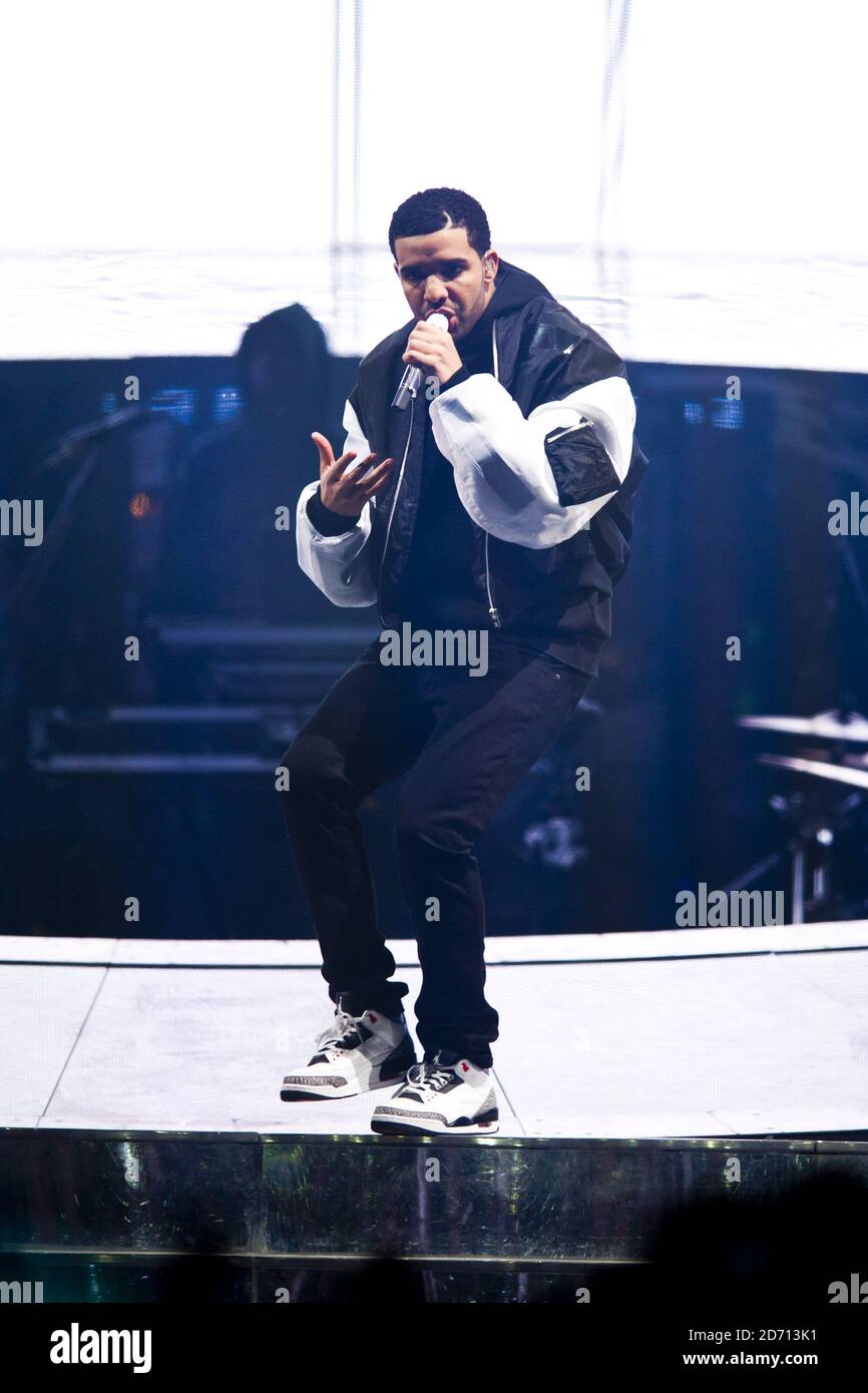Drake performing at the O2 Arena in east London Stock Photo - Alamy