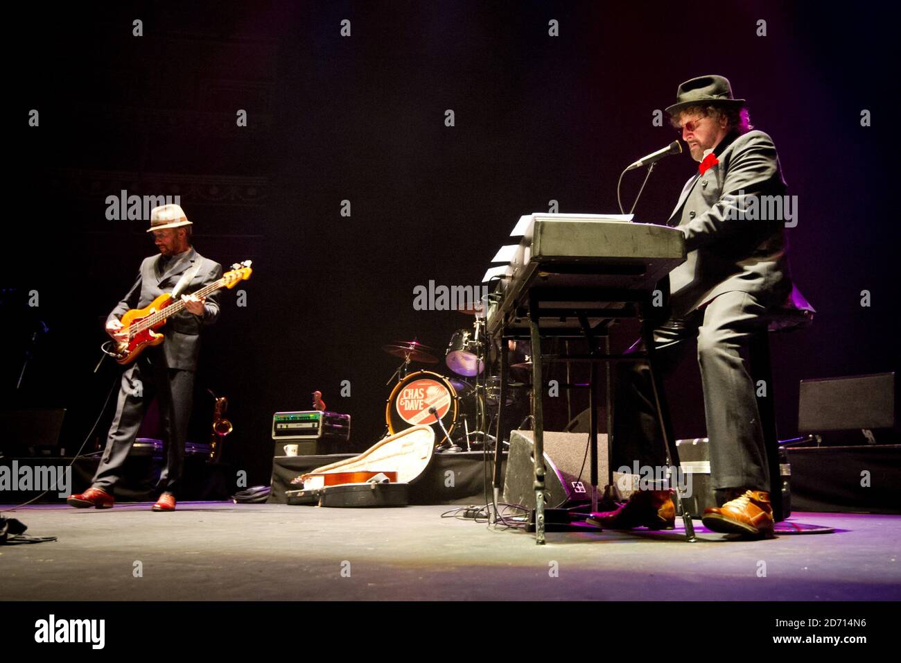 Chas hodges and dave peacock hi-res stock photography and images - Alamy