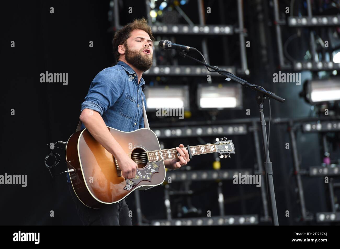Passenger performing at the Isle of Wight Festival, at Newport on the ...