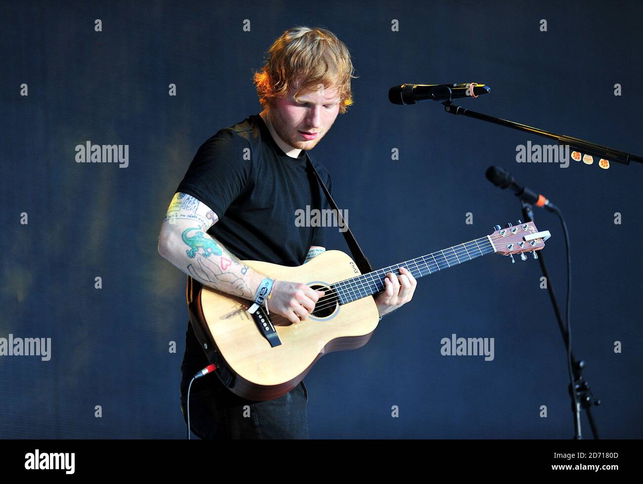 Ed sheeran capital fms summertime ball wembley stadium hi-res stock ...