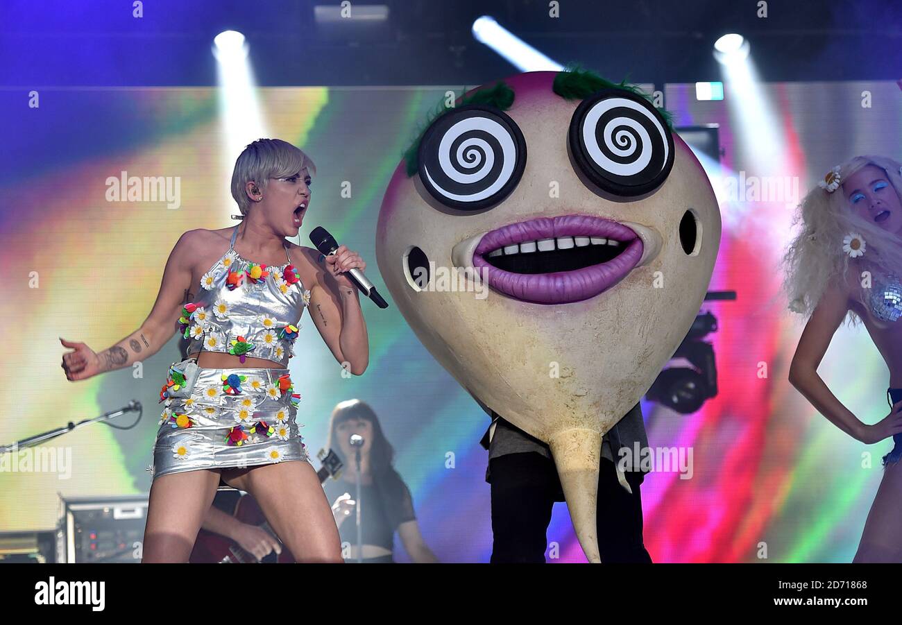 Miley Cyrus performs during Capital FM's Summertime Ball at Wembley ...