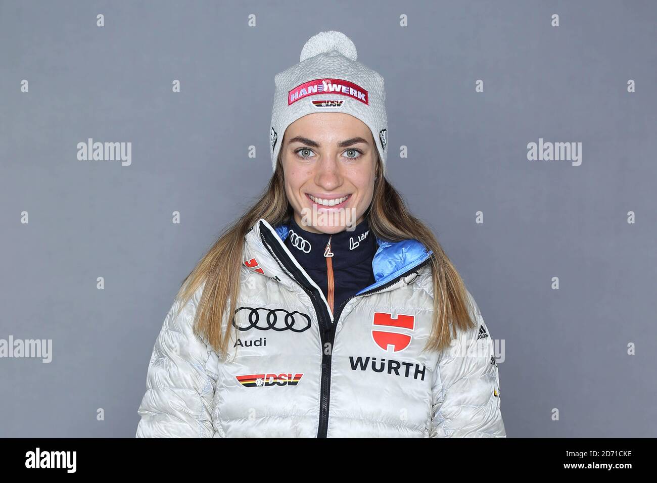 Fink portrait hi-res stock photography and images - Alamy