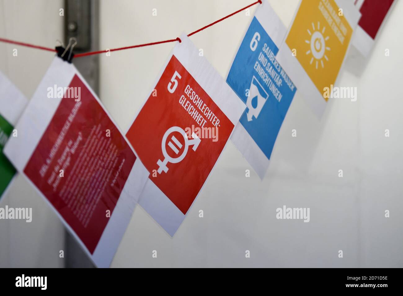 Gender equality research hi-res stock photography and images - Alamy