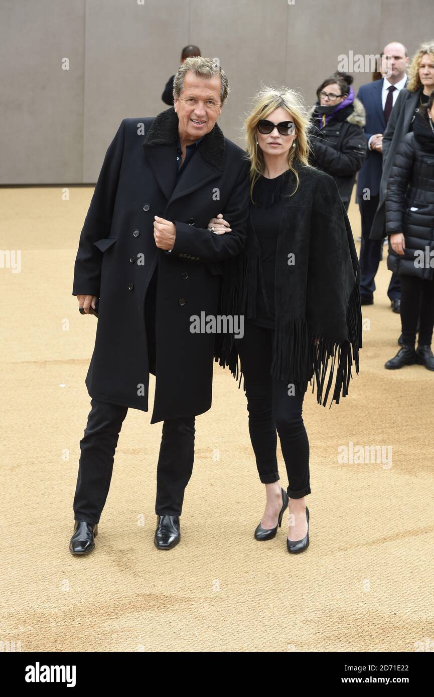 Kate moss mario testino hi-res stock photography and images - Alamy