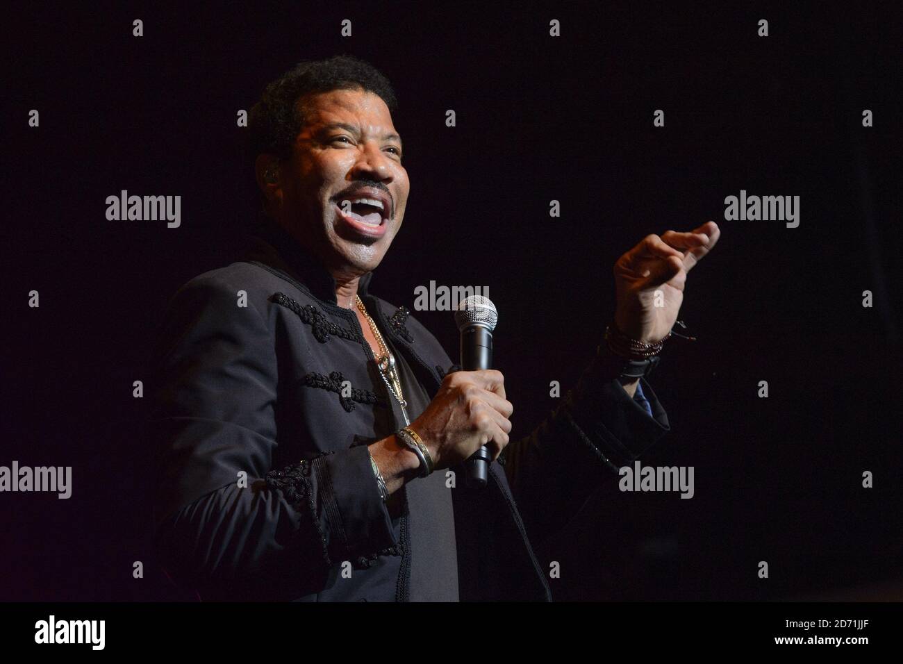 Lionel Ritchie In High Resolution Stock Photography and Images - Alamy