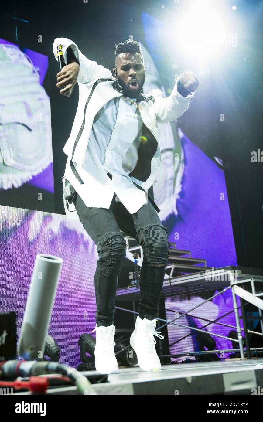 Jason Derulo performing at the O2 Arena in east London Stock Photo - Alamy