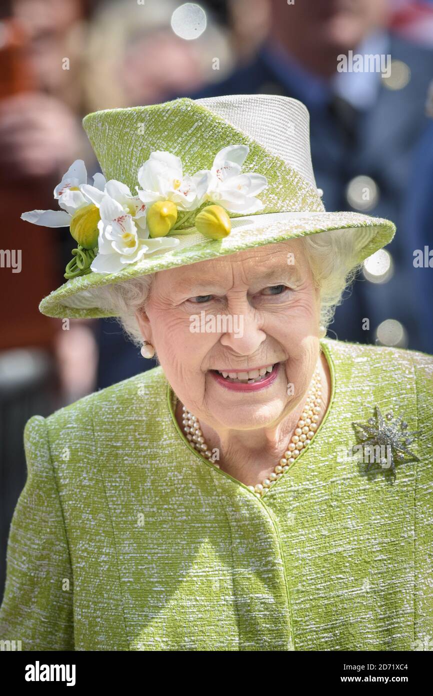 Queen Elizabeth II greets crowds outside Windsor Castle in Berkshire as ...