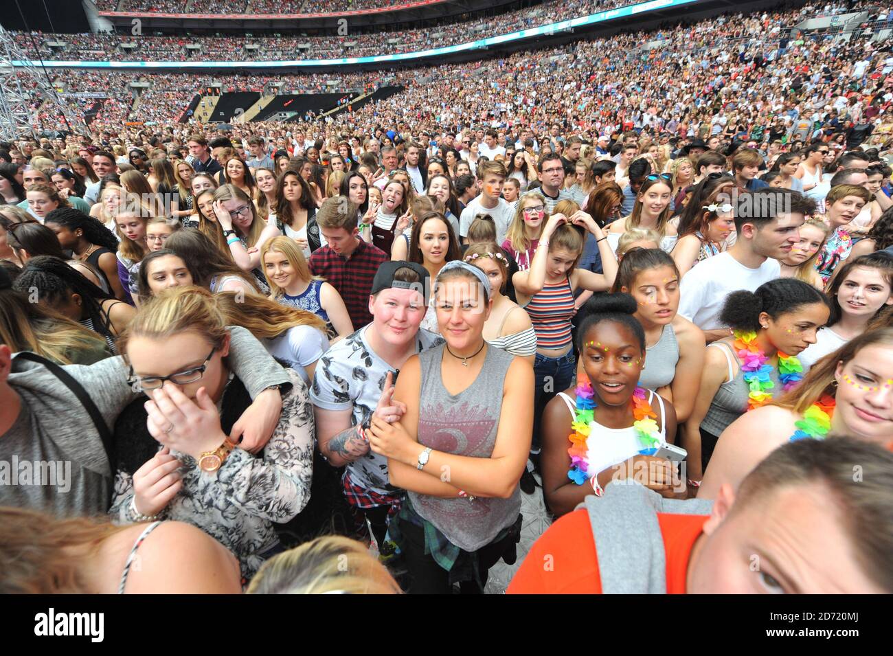 Crowd capital fms summertime ball hi-res stock photography and images ...