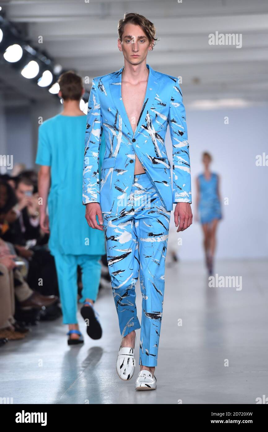 Fashion show runway catwalk model modelling models hi-res stock ...