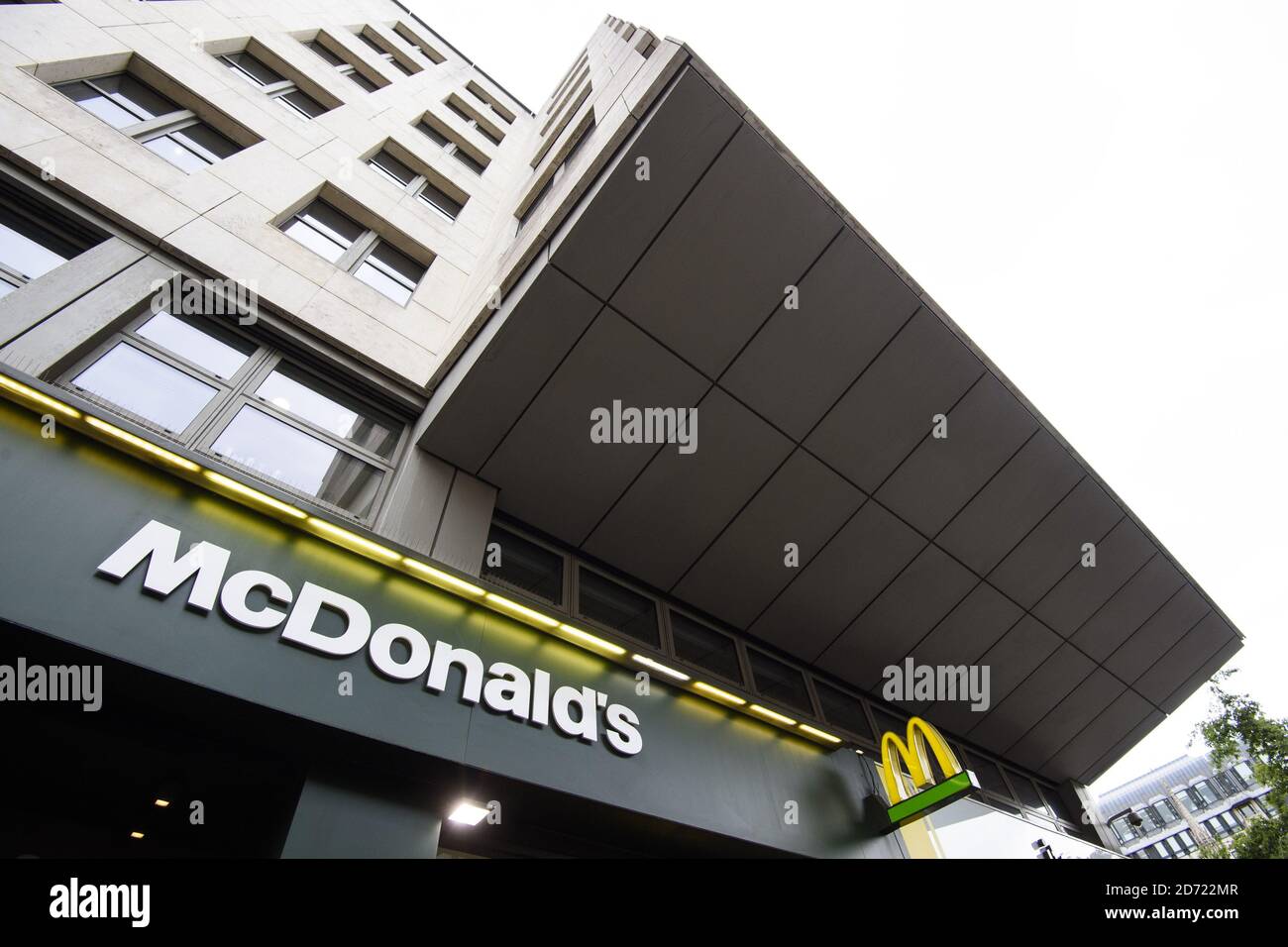 Multinational corporation ireland hi-res stock photography and images ...