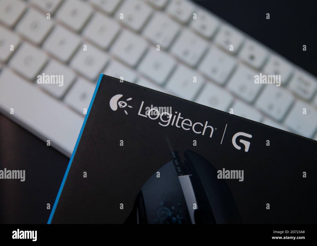 Logitech computer mouse hi-res stock photography and images - Alamy