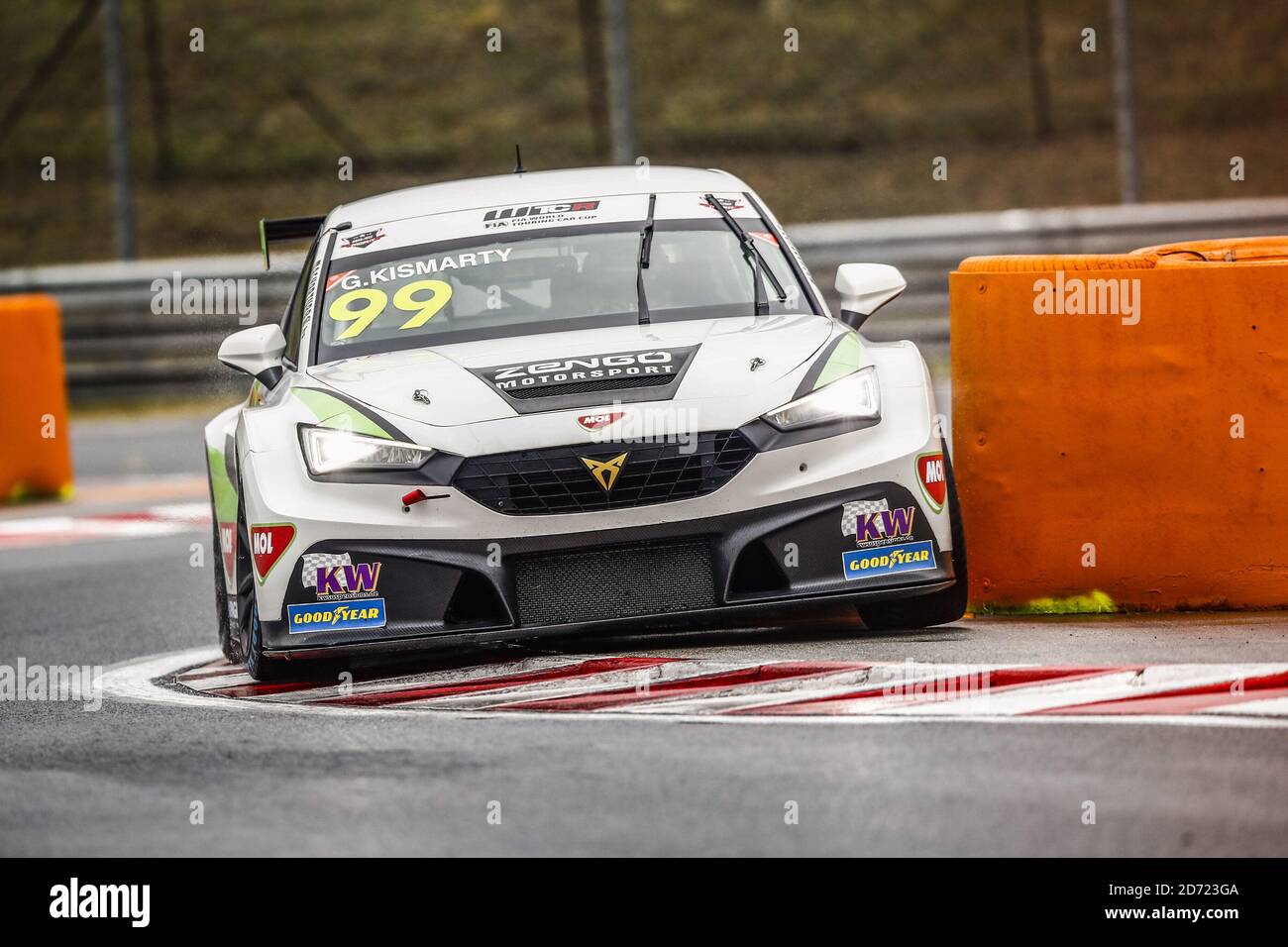 9 KISMARTY-LECHNER Gabor (hun), Zengo Motorsport, Cupra Leon Competicion TCR, action during the ...